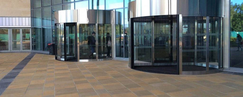 What are the 5 Not-So-Obvious Benefits of Revolving Doors? - UTS Group ...
